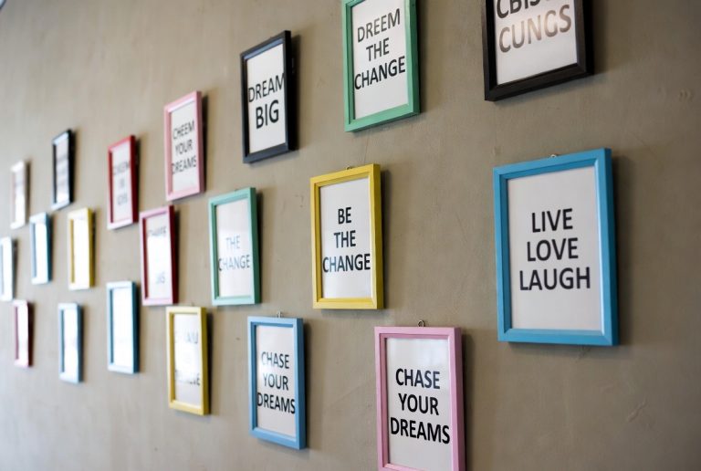 40 Short Work Quotes for Busy & Stressful Days
